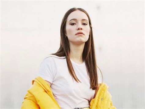 Sigrid Vuelve A Sus Raíces Con The Hype