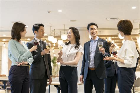 7月1日（火）13：00～【清潔感があって気の良い男性とオシャレ好きで優しい大人女性の既婚者限定パーティー♪＠梅田】 既婚者サークル