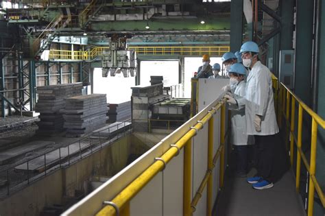 株主様向け工場見学会を開催しました お知らせ 中部鋼鈑株式会社