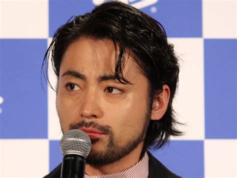 山田孝之の髭はすごい濃いのも薄いのも似合いすぎる 気になること通信