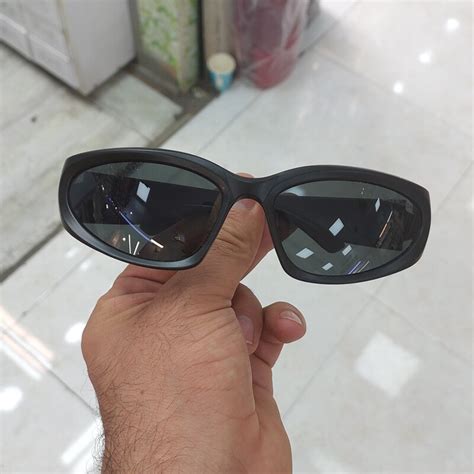 خرید و قیمت عینک آفتابی مردانه و زنانه گربه ای مارک بالنسیاگارنگ مشکی