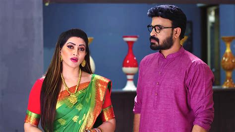 Watch Kumkuma Puvvu S8 Episode 1282 On Jiohotstar