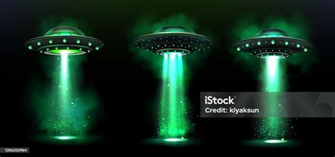 3d Ufo 빛 빔 벡터 외계인 우주선 미확인 비행 물체에 대한 스톡 벡터 아트 및 기타 이미지 미확인 비행 물체 외계인 녹색 Istock