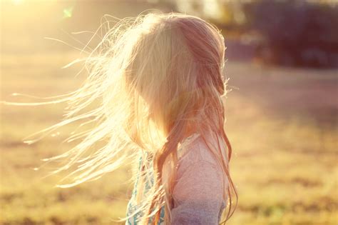 Красивое Фото Девушки Со Светлыми Волосами — Картинки фотографии