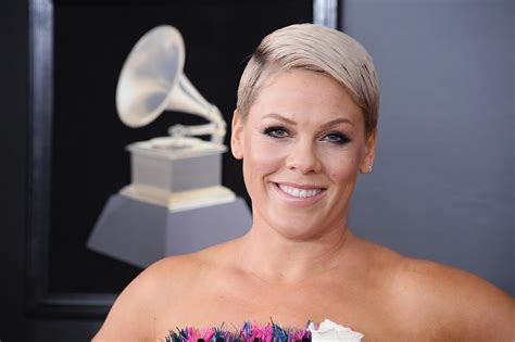 P Nk Singer Wallpapers 49 Images Wallpapercat