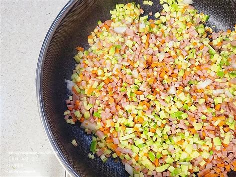 햄 야채볶음밥 만드는법 볶음밥 레시피 연두 볶음밥