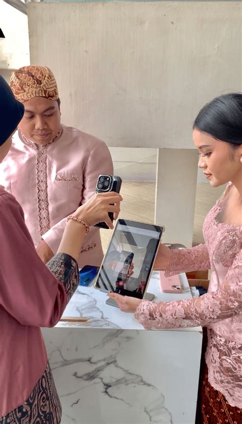 Buku Tamu Digital And Qr Code Check In