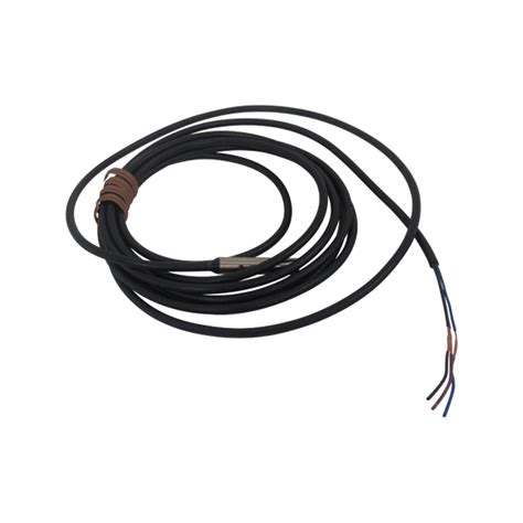 Omron E2E C05S01 WC C1 2M Switch