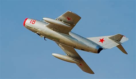 The Mig 15 Polish Built Mig 15 At Southport Airshow 2015 Steveebb Flickr