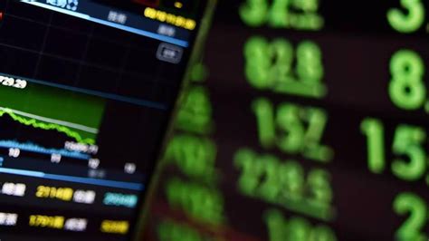 散戶失信心退場 10月證券劃撥餘額連三減、蒸發3016億元 金融 工商時報