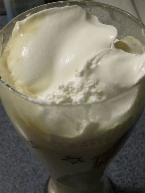 Kicking Carbs To The Curb Low Carb Root Beer Float