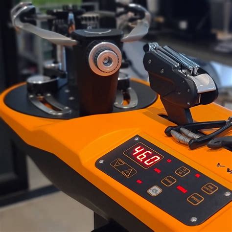 🫰ก่อนปูพื้นยาง เราต้องเตรียมความพร้อมอะไรบ้าง ไปดูกันเลย‼️ สนามแบดมินตัน คอร์ทแบดมินตัน สนาม