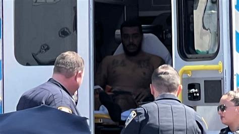 Off Duty Cop Shot In Street Fight With Road Rage Suspect Caught On