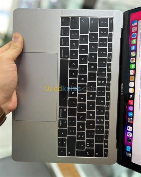 Macbook Pro 13 Inch 2017 8go Ram 512go Ssd Intel Iris Plus Graphics 640 Dual Core