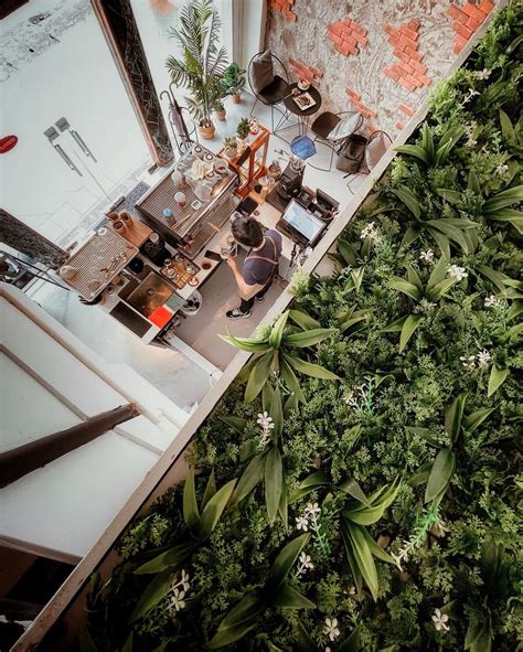 Lazy Day Cafe Bar G Yio Chu Kang Road