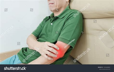 3271 팔꿈치 통증 주사 이미지 스톡 사진 및 벡터 Shutterstock