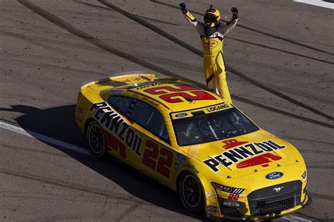 Joey Logano Car 2022
