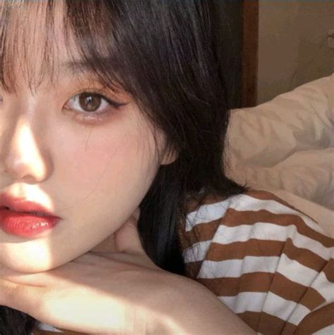 你曾经也是我的欢喜 如今却成了我闭口不提的禁忌 女生头像无水印 Nose Ring Nose Rings