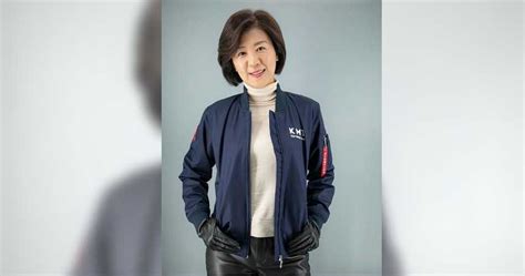 阿姨飛行夾克搶翻天 國民黨電商中心說很感謝這個人 政治 Ctwant