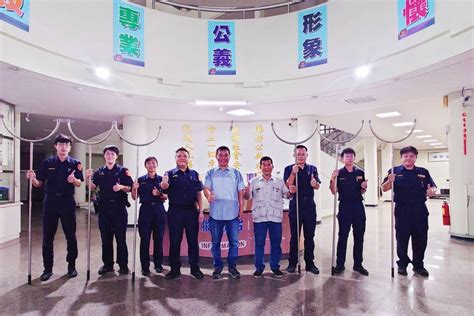 臺西警友關心員警安全 請出壓制街頭隨機攻擊事件剋星 月牙棒 民眾網