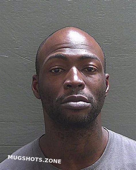 Moore Antonio Dajuan 02022021 Escambia County Mugshots Zone
