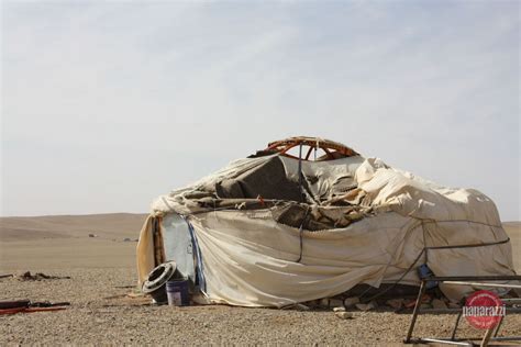 СЭРЭМЖЛҮҮЛЭГ Өмнөговь аймагт шороон шуурга шуурсны улмаас 6 ГЭР НУРЖЭЭ