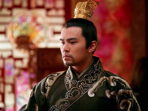 满城尽带黄金甲 2006 的海报和剧照 第45张 共49张图片网