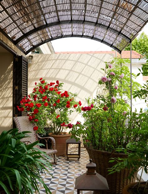 Inside Designer Isabel López Quesadas Historic Madrid Home Architectural Digest