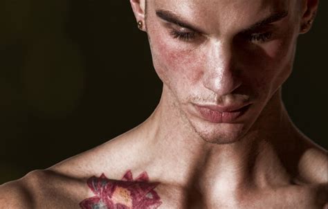 Wallpaper Man Shirtless Gay Wallher For Mobile And Desktop Section Resolution