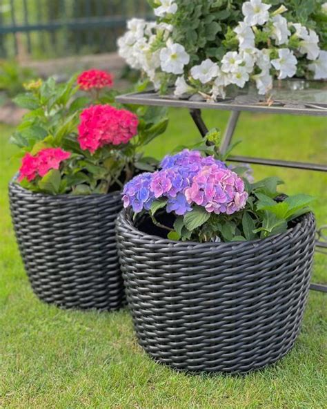 ВАЗОНИ КАШПО ГОРЩИКИ ДРОВНИЦІ On Instagram Новий колір горщиків Антрацит🤍 Давно не було в