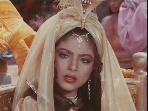 Dimple Kapadia Cinema Chaat