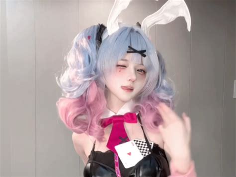 要来点兔子洞嘛？（初音未来兔子洞cos） 小圆脸鹿鹿 小圆脸鹿鹿 哔哩哔哩视频