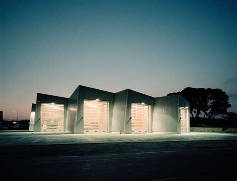 Arriola And Fiol Arquitectes Parc De Bombers Fire Hall House Fire