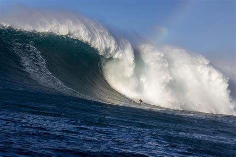 The Story Of The Biggest Wave Ever Ridden At Jaws Surfer
