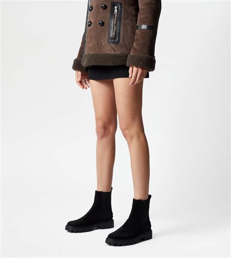 Woman Black Tods Chelsea Boots In Suede Xxw08j0gf90bye39b999 Tods