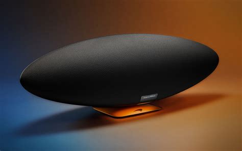 Bowers & Wilkins Zeppelin McLaren Edition