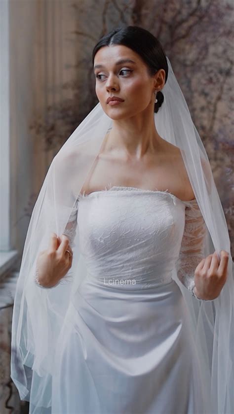 Instagram Video By СВАДЕБНЫЕ И ВЕЧЕРНИЕ ПЛАТЬЯ ПРОКАТ ПОШИВ • Feb 5