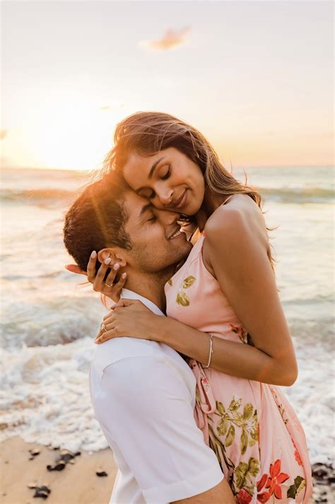 Beach Photography Ideas For Couples
