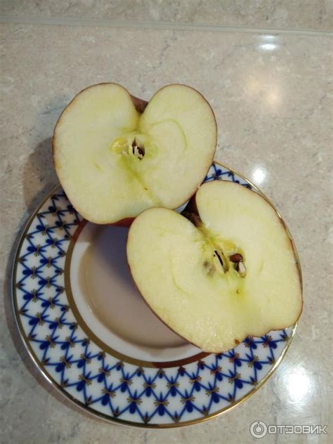 Отзыв о Яблоки Лента Ред Чиф Красивые яркие и очень сладкие фрукты