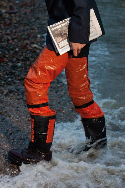 Nicholas Bennett Designs Flood Proof Commuter Suit For Rising Sea Levels