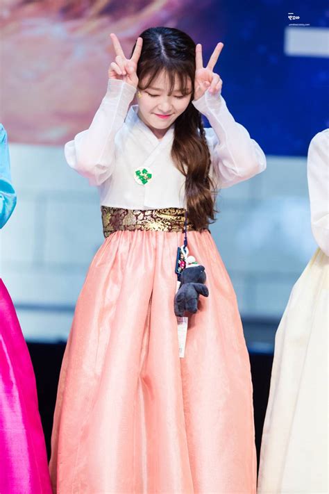 한복을 자주 입는 여자 아이돌 인스티즈 Instiz 이슈 카테고리