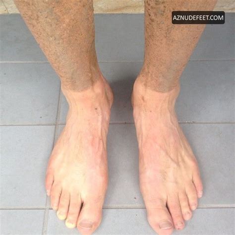 Benjamin Karl Feet Aznudefeet Men