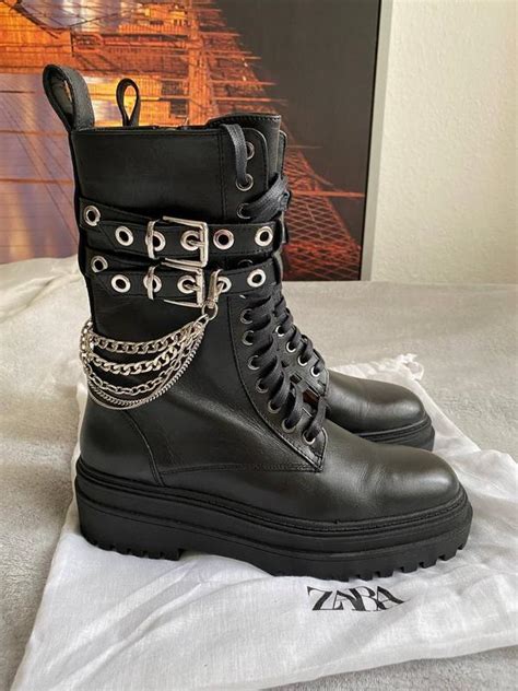 Чорні чобітки Zara з ланцюгами ️ — цена 1330 грн в каталоге Ботинки Купить женские вещи по