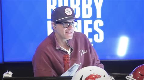 Show Members Reveal Best Things Theyve Read In Last 5 Years The