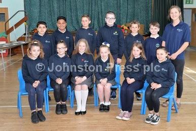 37810921 Silverstream Primary School P7 Pupils With Teacher Claire