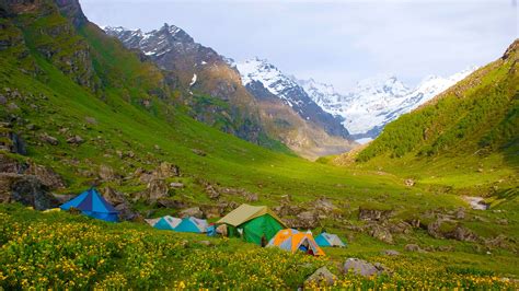 Hampta Pass Location Weather How To Reach Things To Do Adotrip