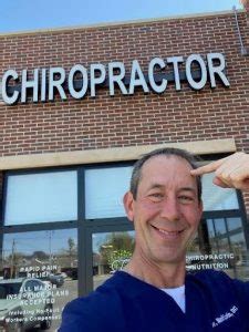 How Chiropractic Care Helps With Headaches Dr Neil Levin