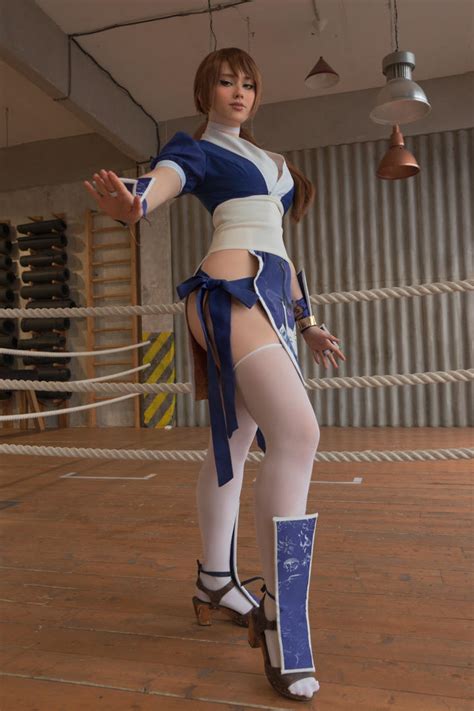 Kasumi Dead Or Alive Cosplay By Paku By Pakurumi On Deviantart