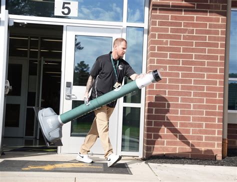 Top 5 Reasons Your School Needs An Easy To Move Weapon Detector Ceia Usa