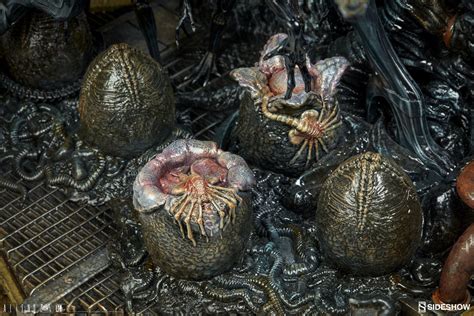 Sideshow Unveils Alien Queen Maquette